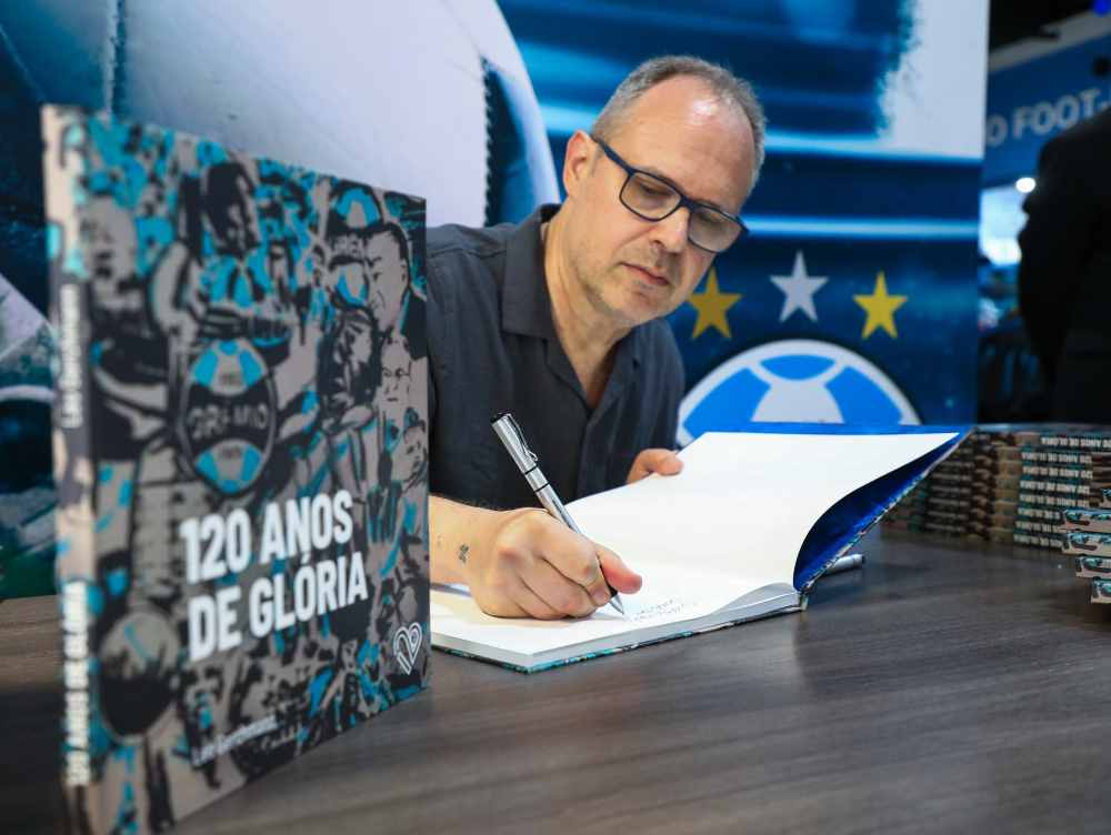 “120 anos de Glória”, um livro muito especial - Léo Gerchmann